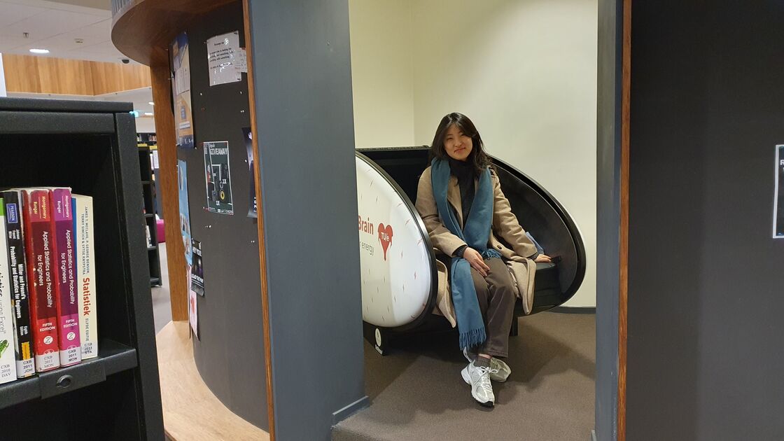 Boost your concentration with a power nap in the library