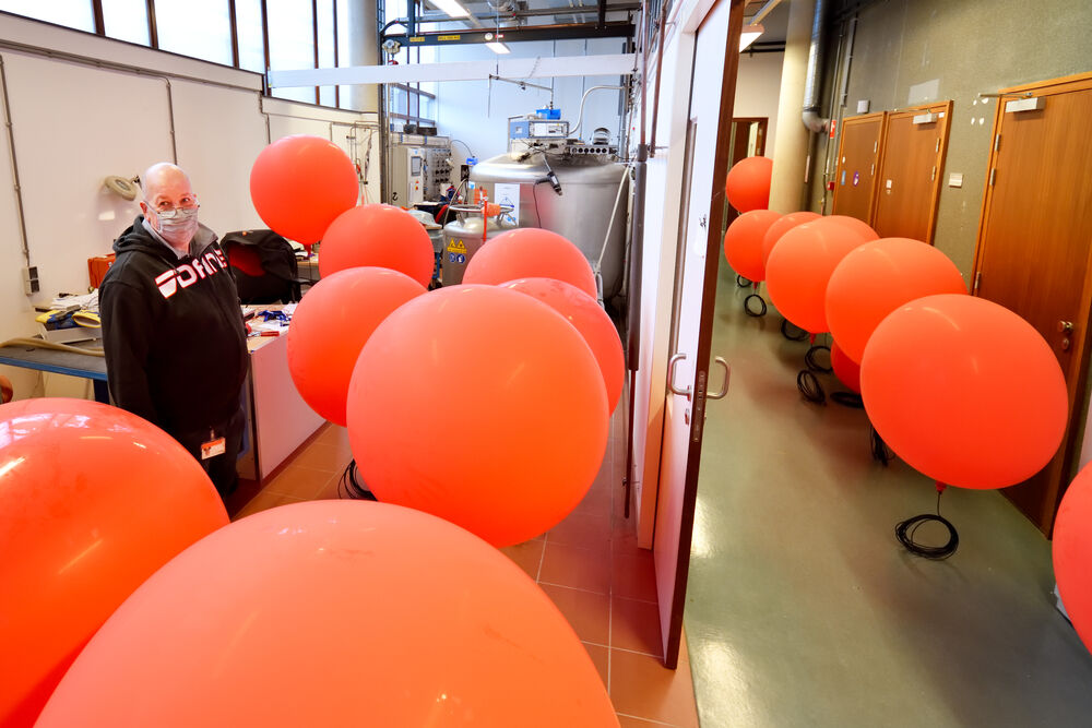 Helium uit GLOW-ballonnen voor TU/e-experimenten