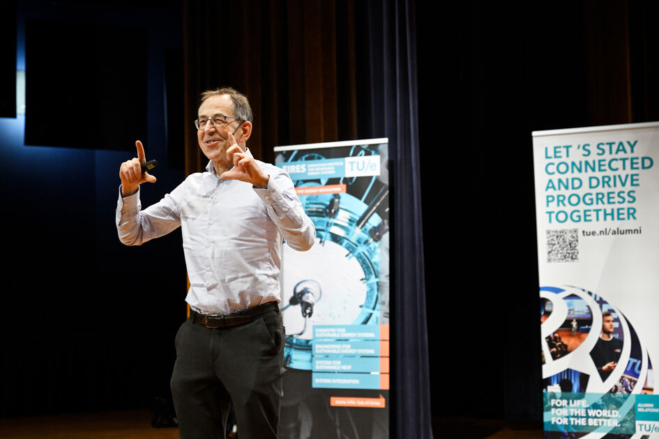 Curious former students brought up to speed at Alumni Energy Event