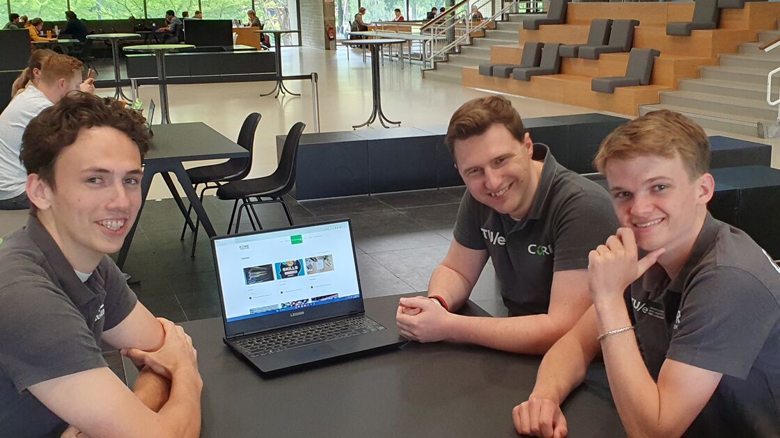 Student team CORE develops its own education