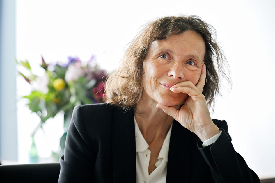 Women in charge at six research universities and eighteen universities ...