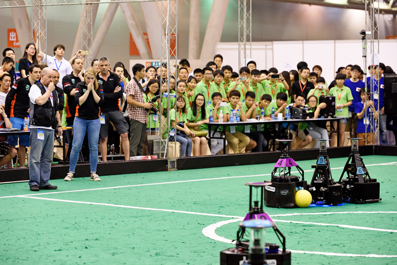 Tech United klaar voor EK in Evoluon